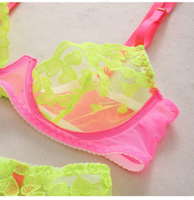 Sugar and Spice Bra Set - Sissy Dream